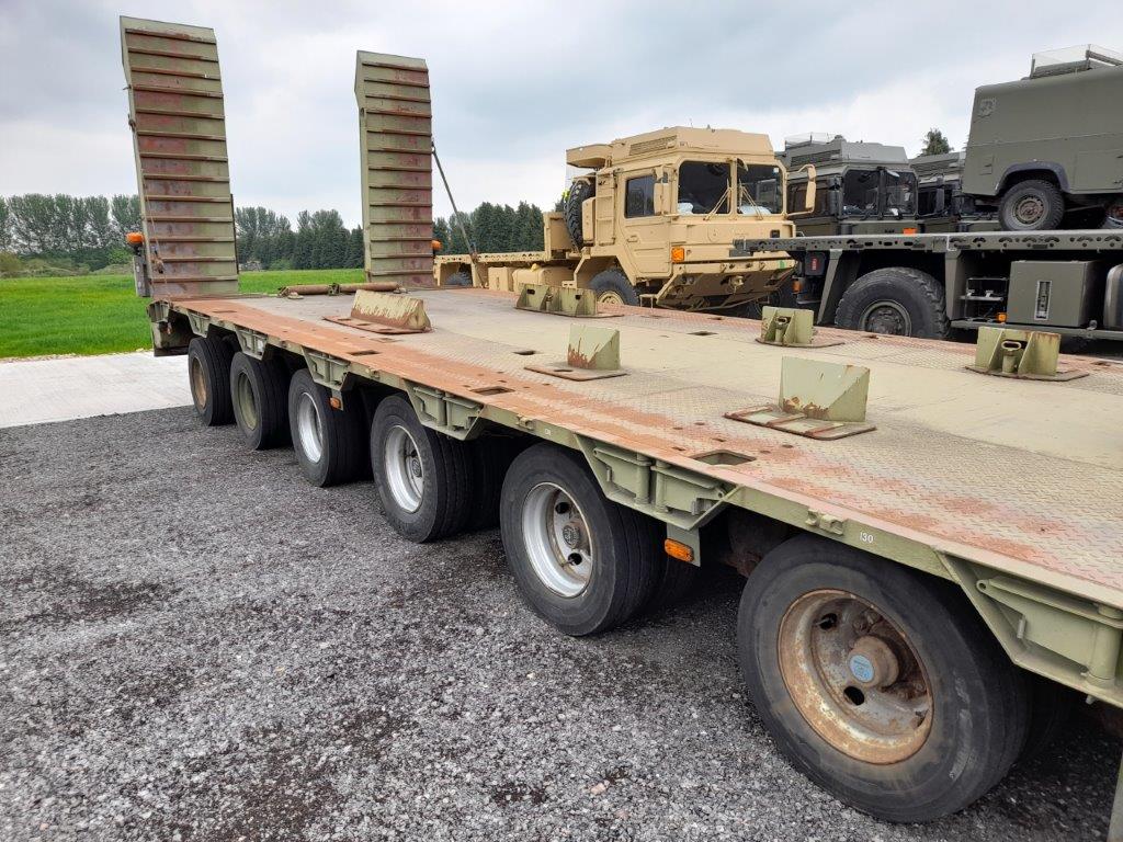 Goldhofer STZ H6-65/60 6 Axle Semi Trailer